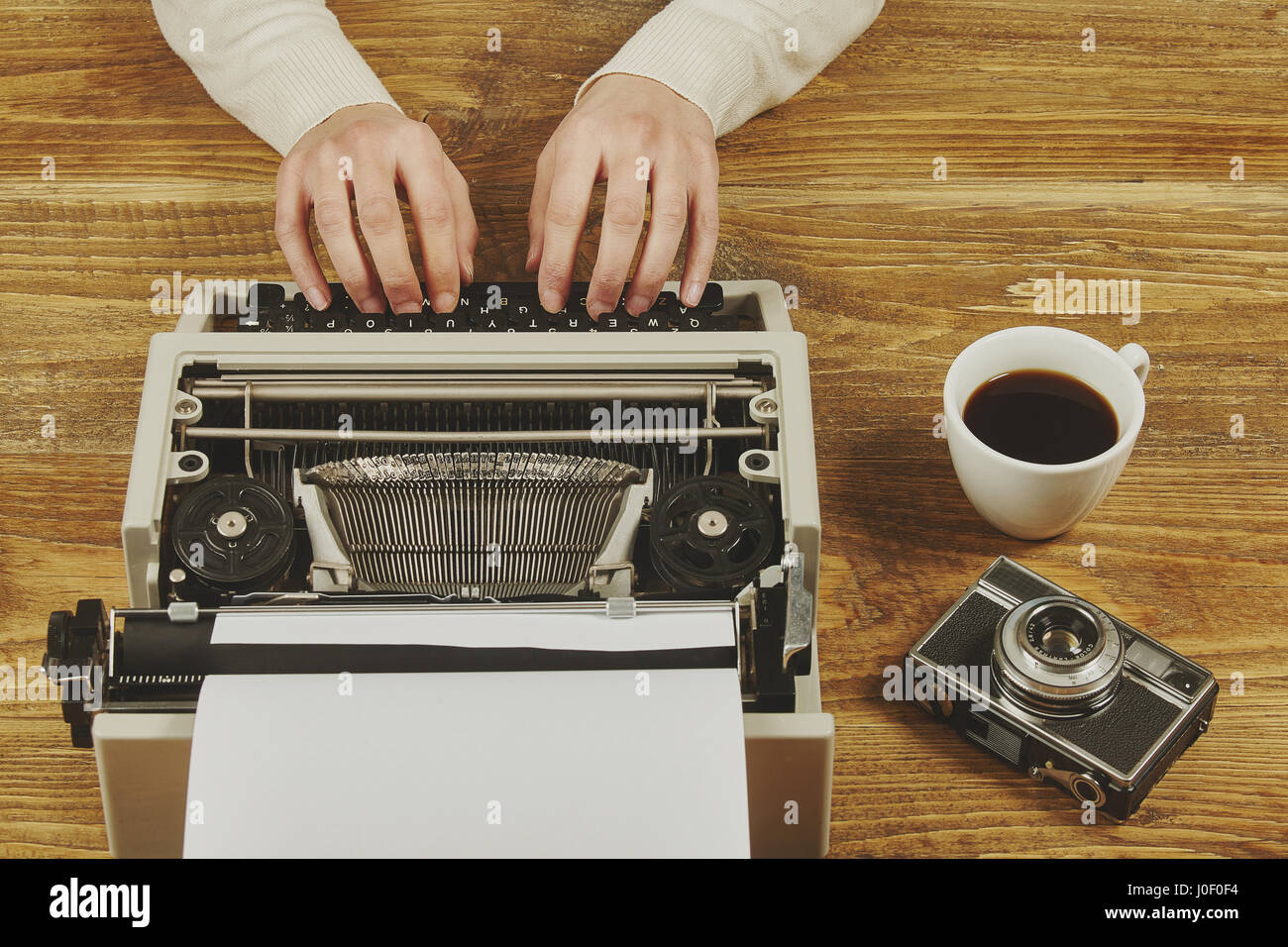 Hands writing 1960s hi-res stock photography and images - Alamy