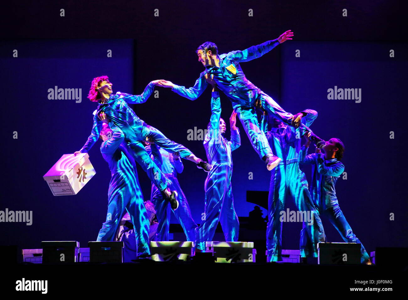 Shadowland 2 - the new adventure, shadow theatre performance and modern ...