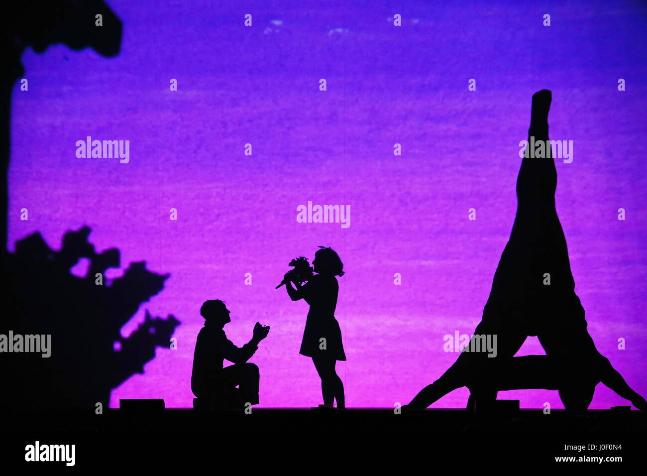 Shadowland 2 - the new adventure, shadow theatre performance and modern ...