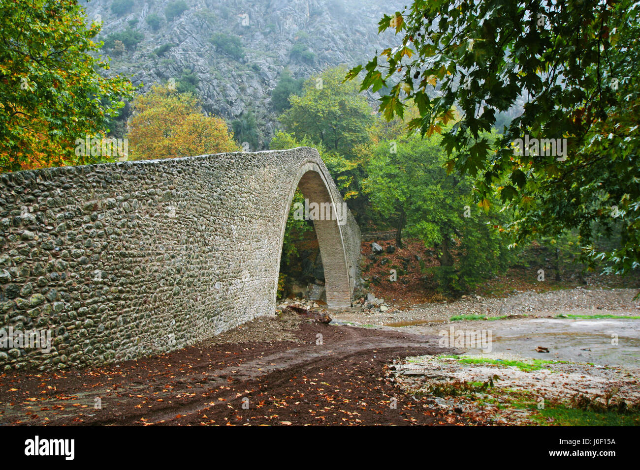 Arched stone bridge pyli hi-res stock photography and images - Alamy