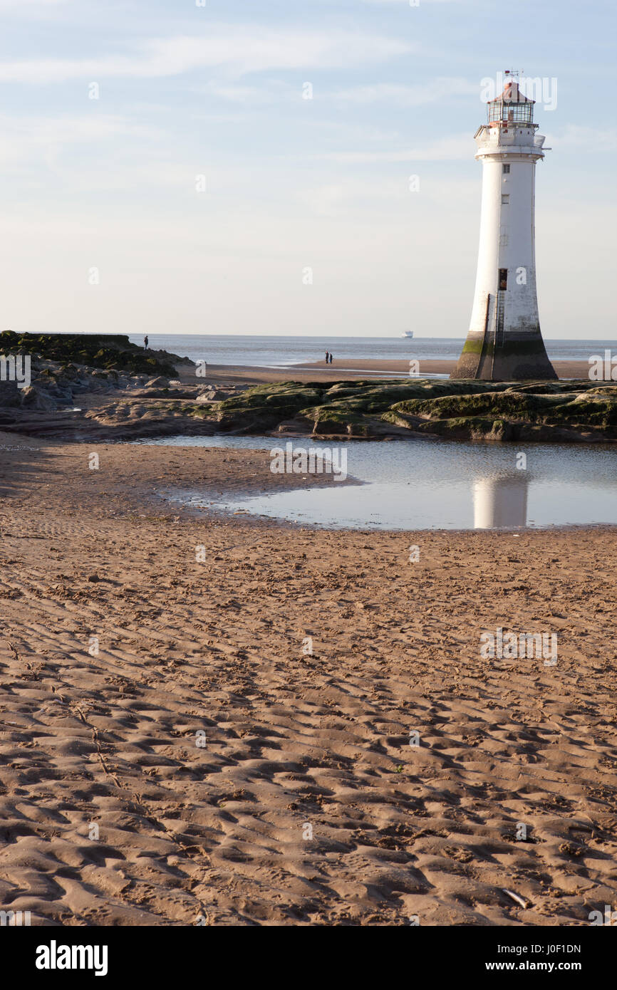 Wirral wallasey hi-res stock photography and images - Alamy