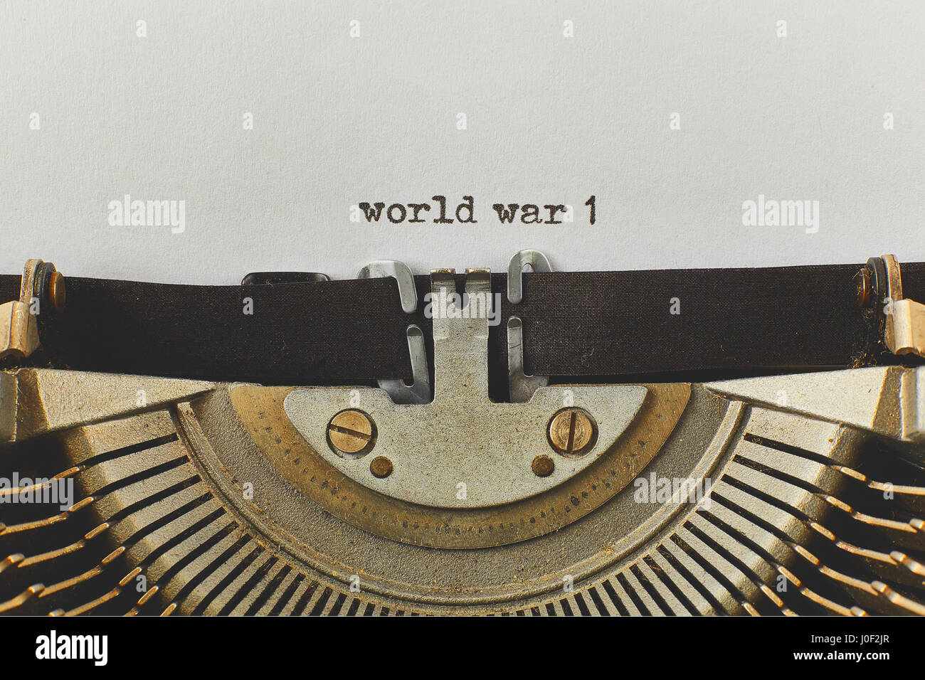 world war 1 typed words on a vintage typewriter Stock Photo - Alamy