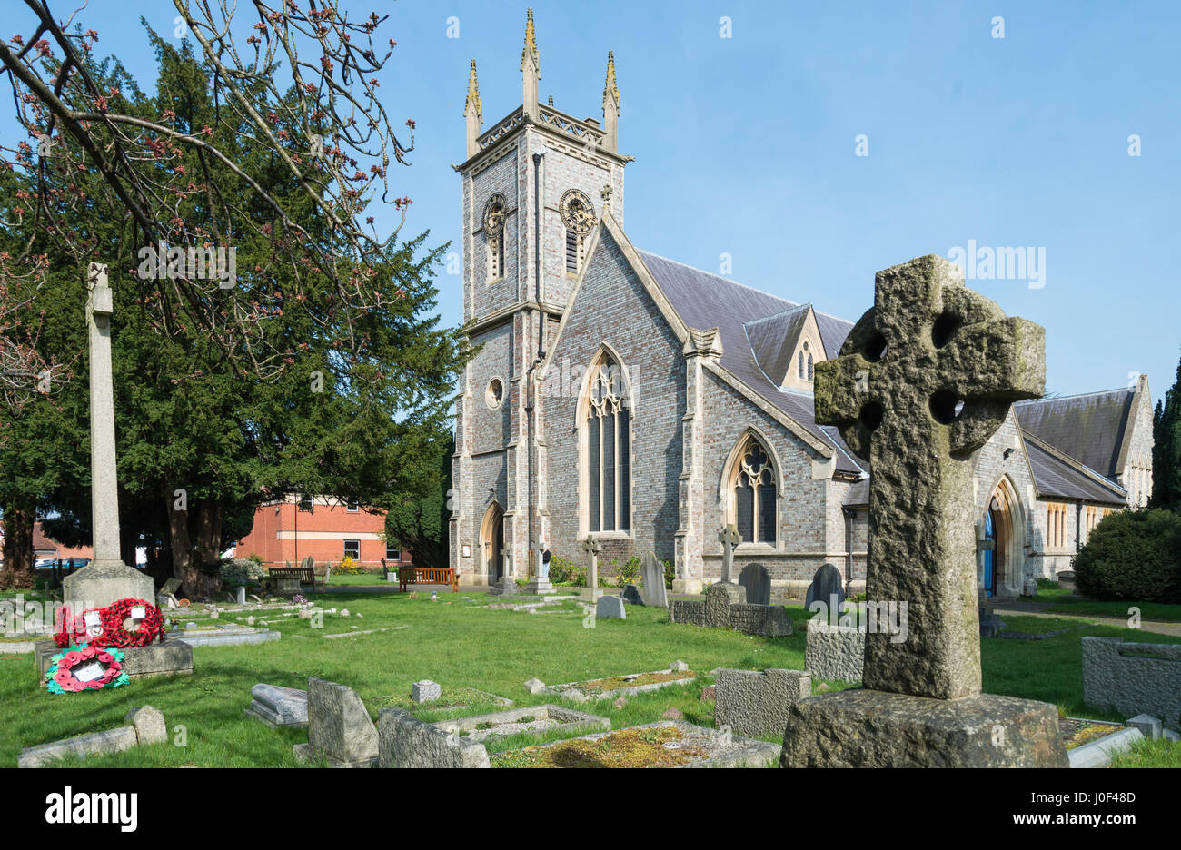 Earley St. Peter's Church, Church Road, Earley, Berkshire, England ...