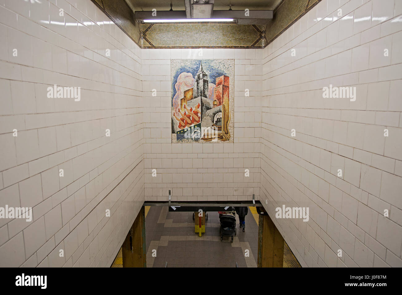 36th street subway station hi-res stock photography and images - Alamy