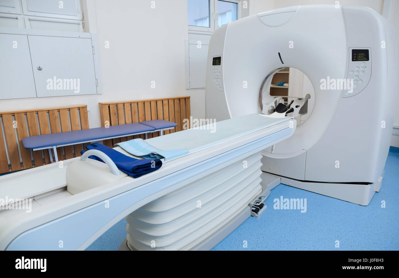 Medical equipment designed for MRI scanning Stock Photo - Alamy