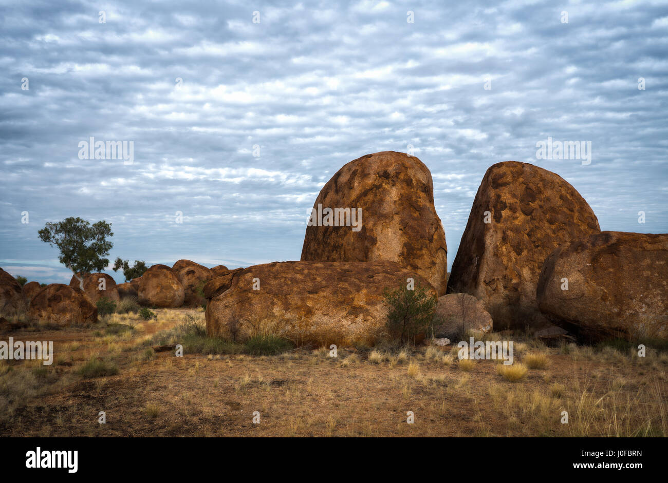 Devils Marbles Karlu Karlu Northern Territory Stock Photo - Alamy