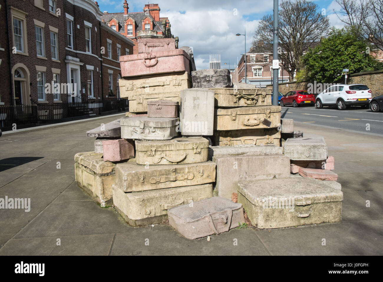 Luggage,statue,sculpture,Hope Street,Liverpool,Merseyside,England ...