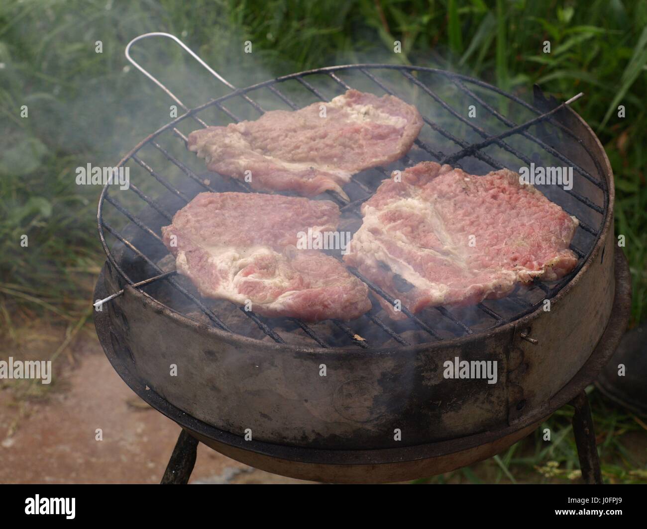 Outdoor barbaque hi-res stock photography and images - Alamy