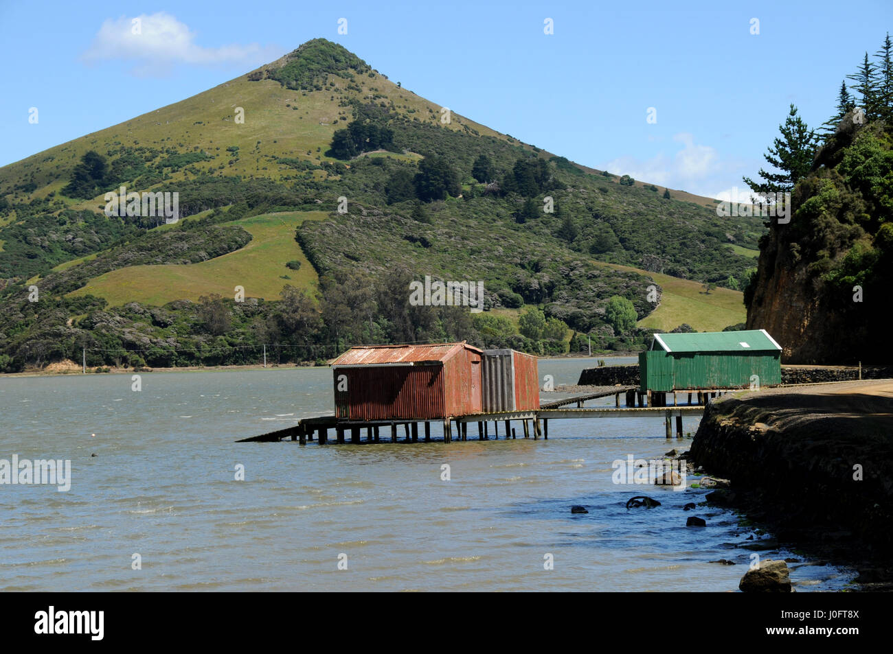 Fishing huts portobello dunedin hi-res stock photography and images - Alamy