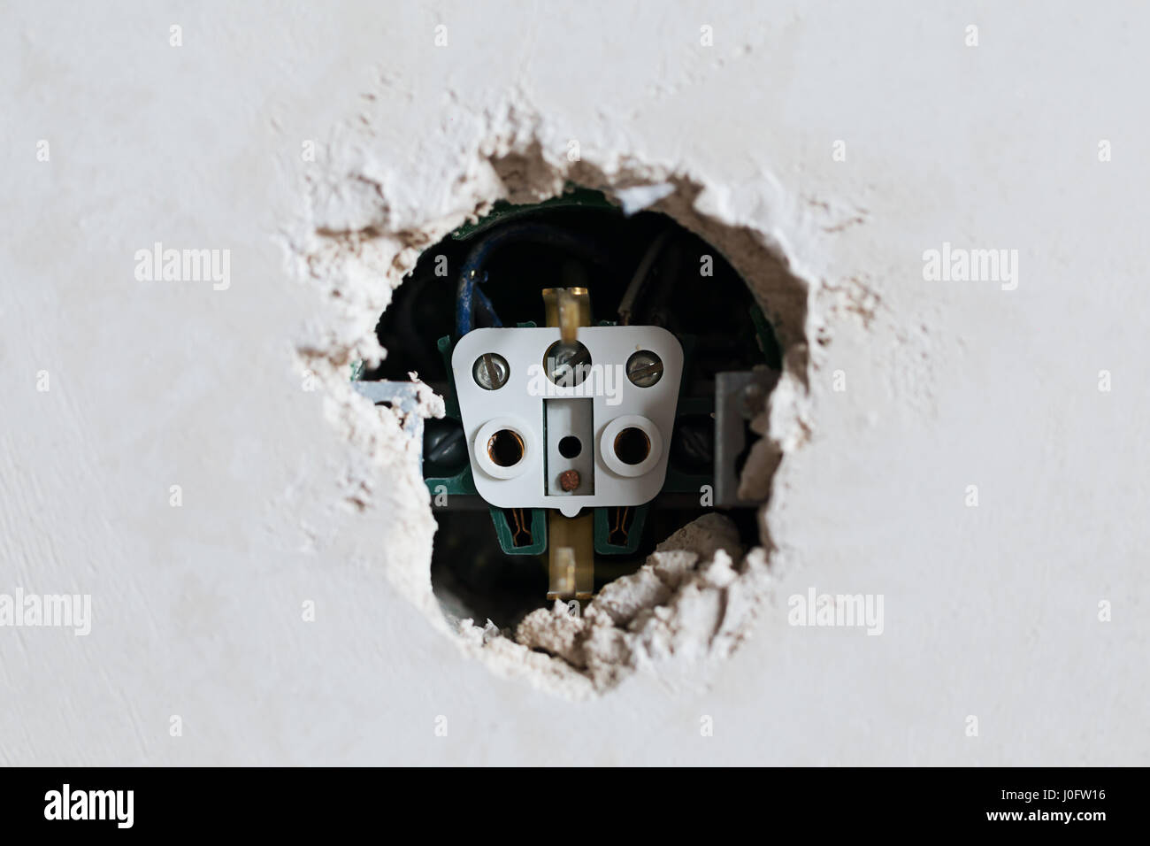 Installing electrical outlets hi-res stock photography and images - Alamy