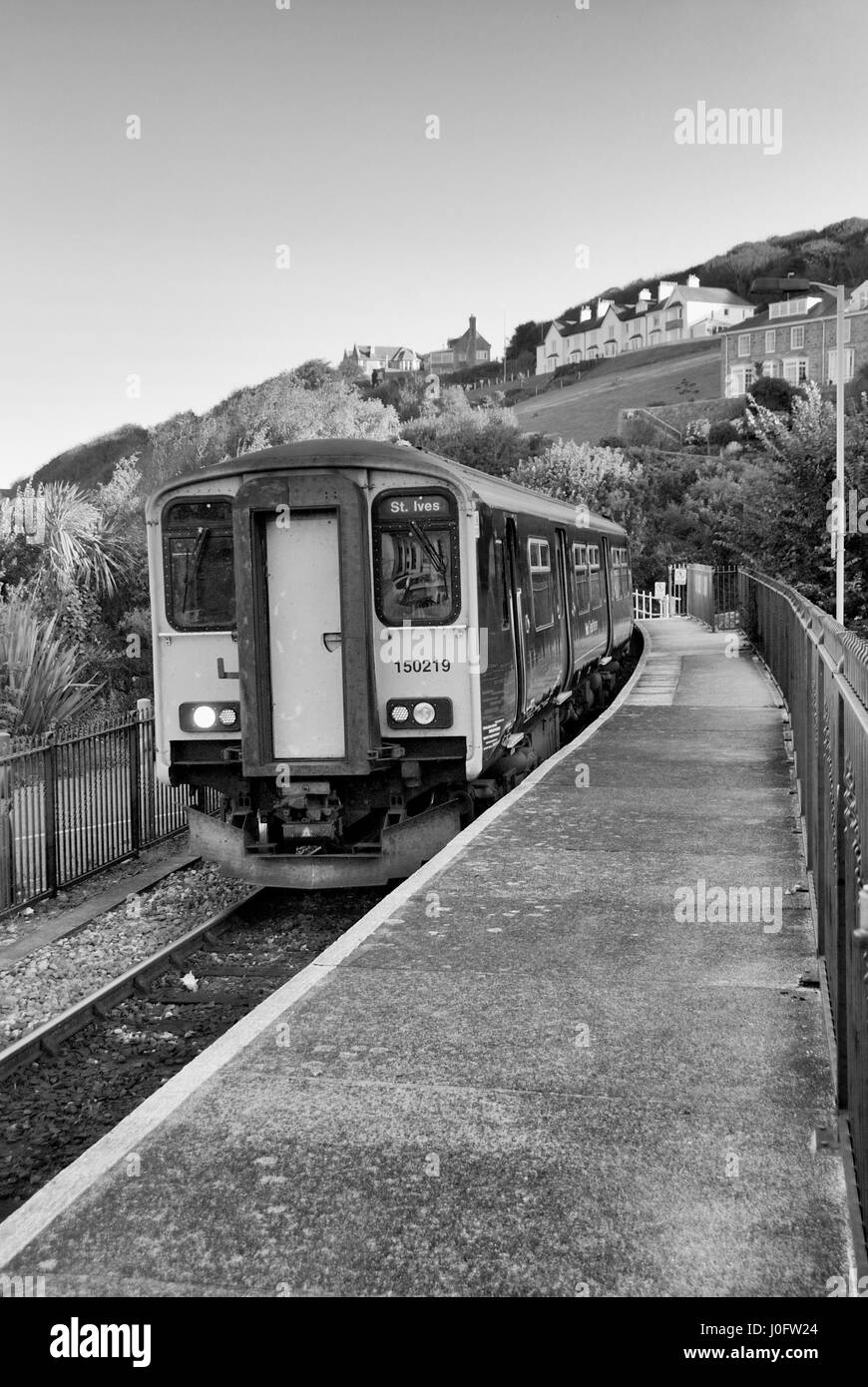 Train track st ives hi-res stock photography and images - Alamy