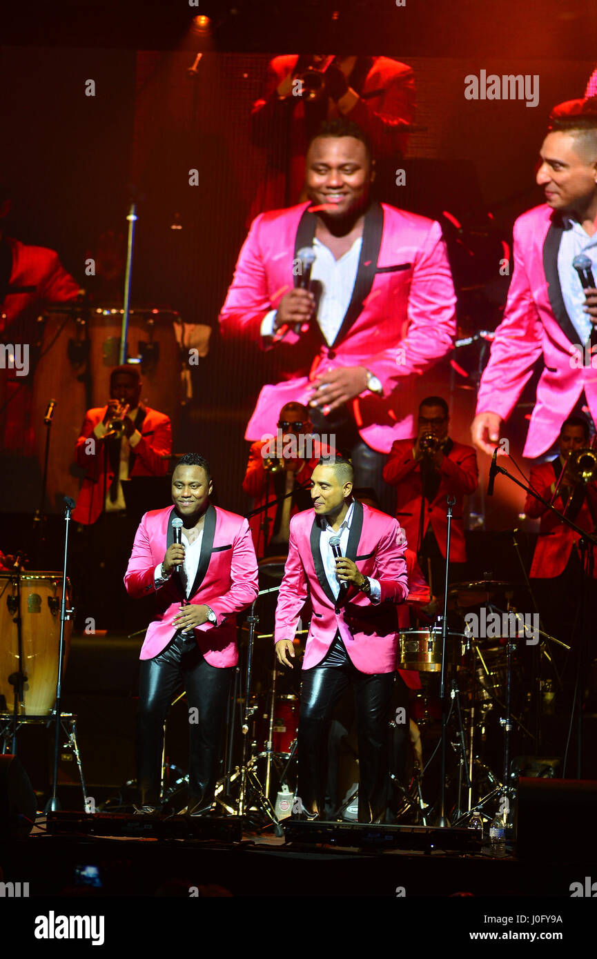 Eignar Renteria Serna and Willys del Arka of Orquesta Guayacan ...