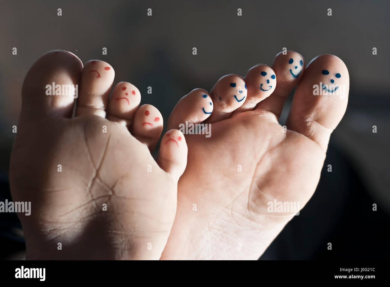 Feet concept smiley hi-res stock photography and images - Alamy
