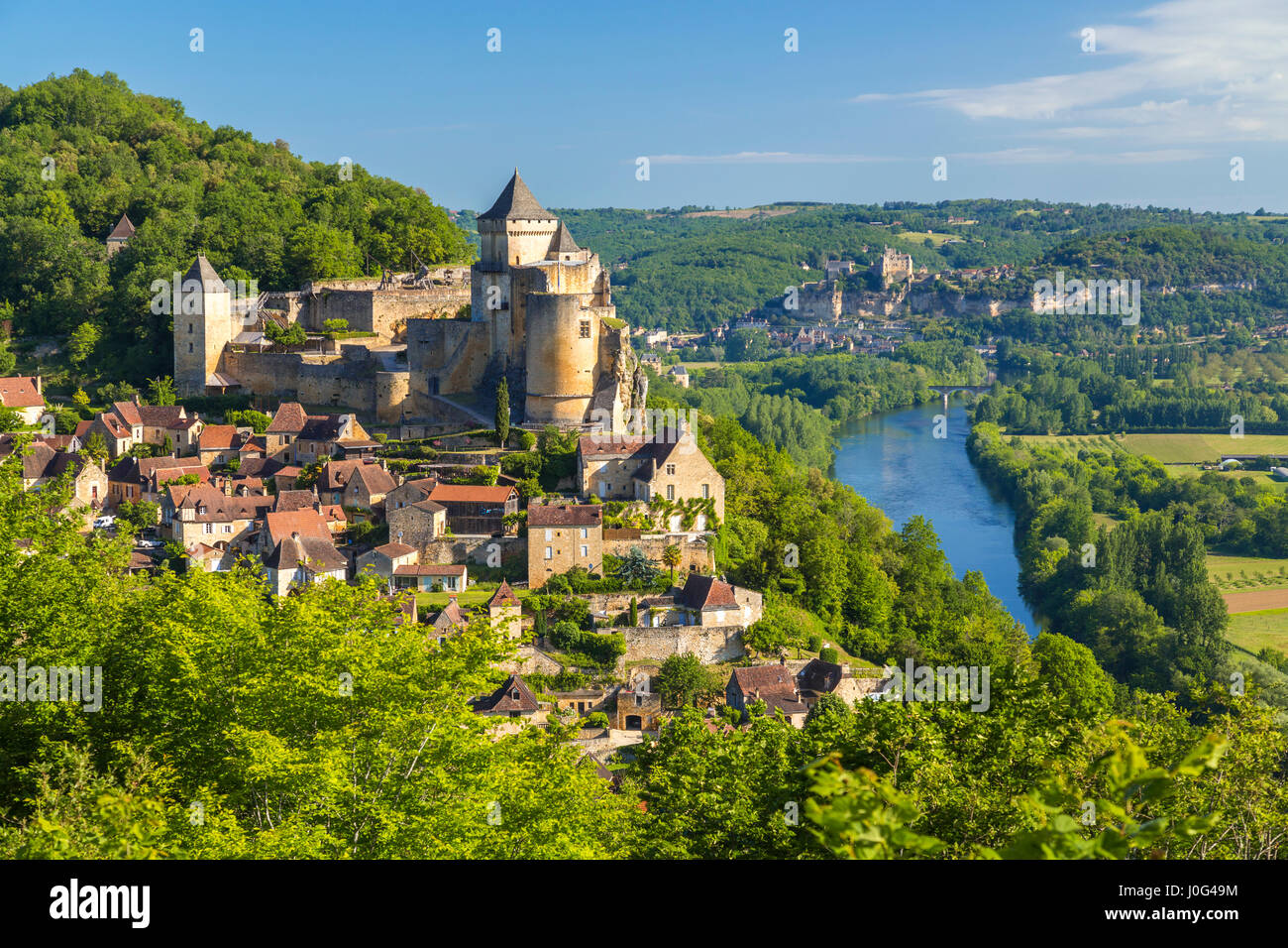 Chateau de Castelnaud, Castelnaud, Dordogne, Aquitaine, France Stock ...