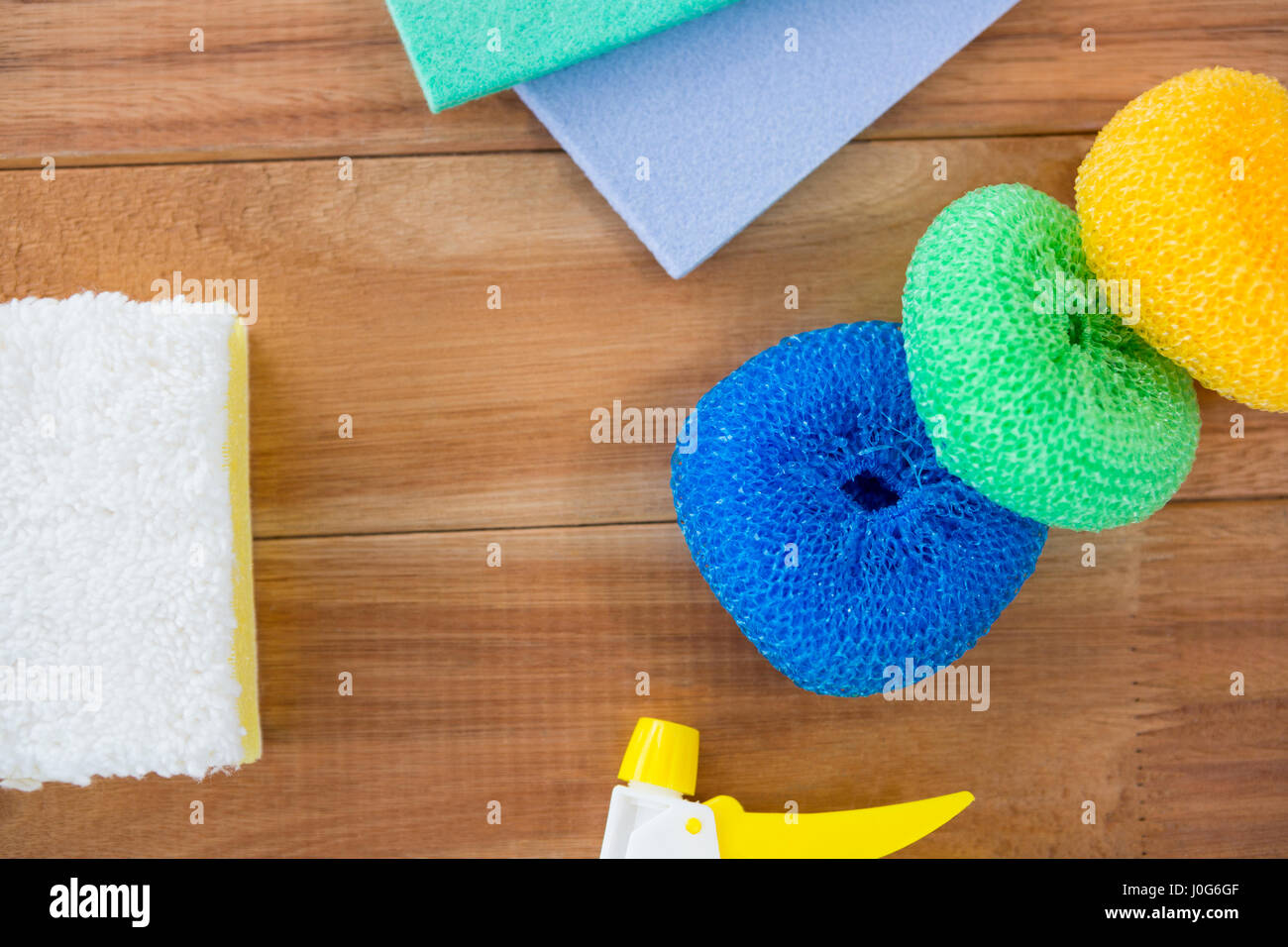 Sponge arrangement hi-res stock photography and images - Alamy
