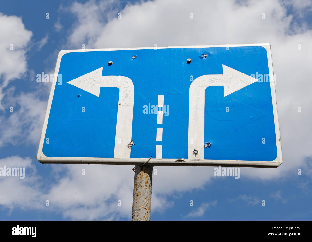 T Junction Sign High Resolution Stock Photography and Images - Alamy