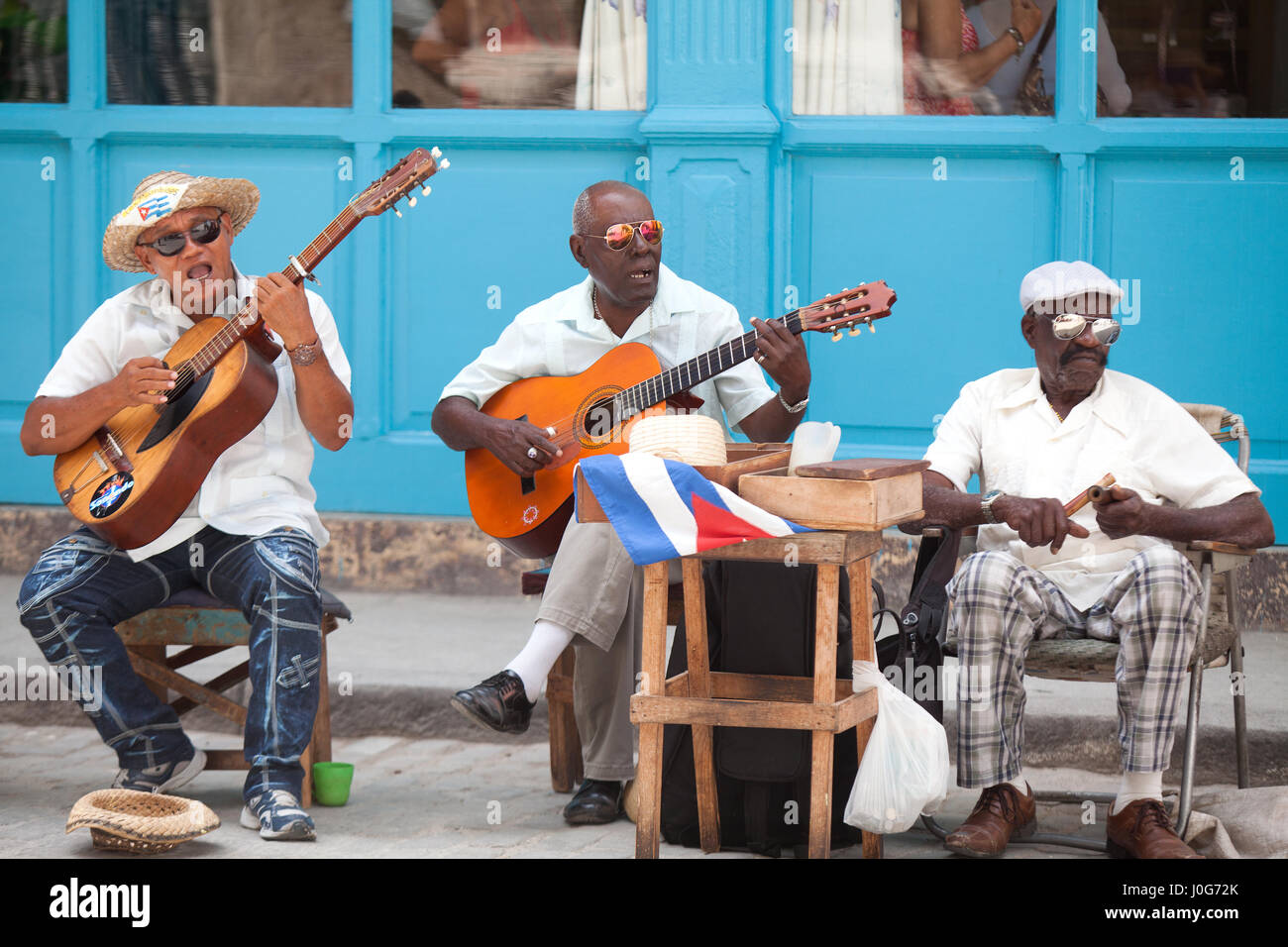 Cuban musicians hi-res stock photography and images - Alamy