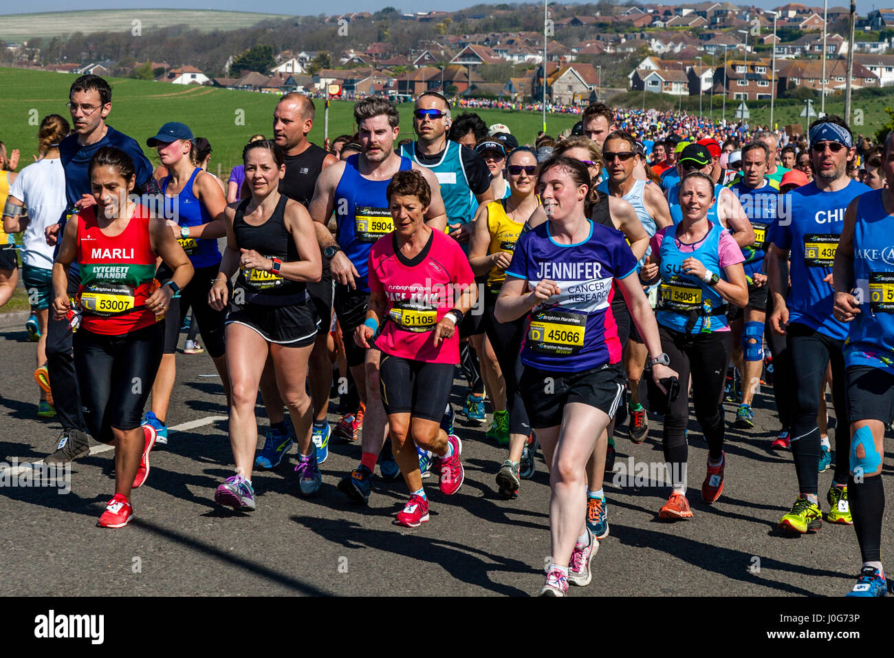Large group runners athletes hi-res stock photography and images - Alamy