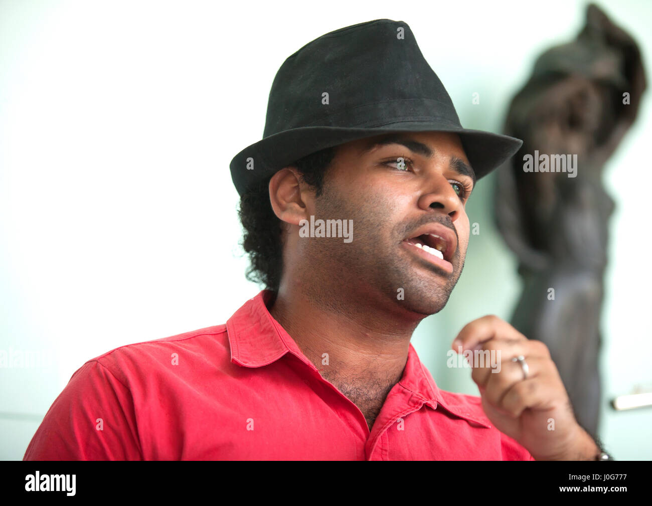 Singer, Havana, Cuba Stock Photo - Alamy
