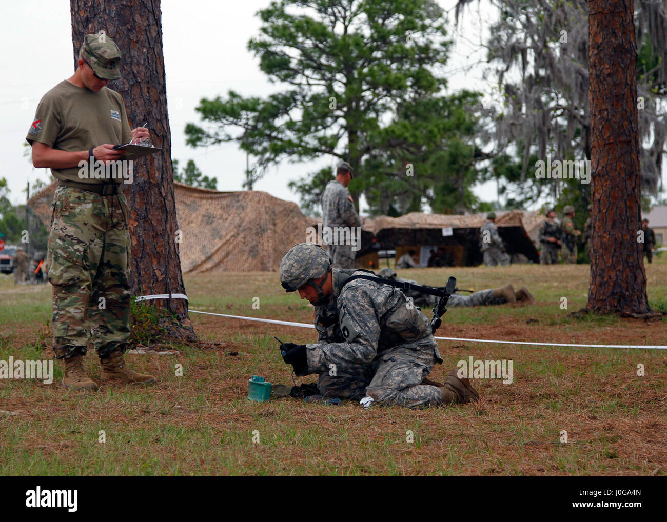 Claymore mine hi-res stock photography and images - Alamy