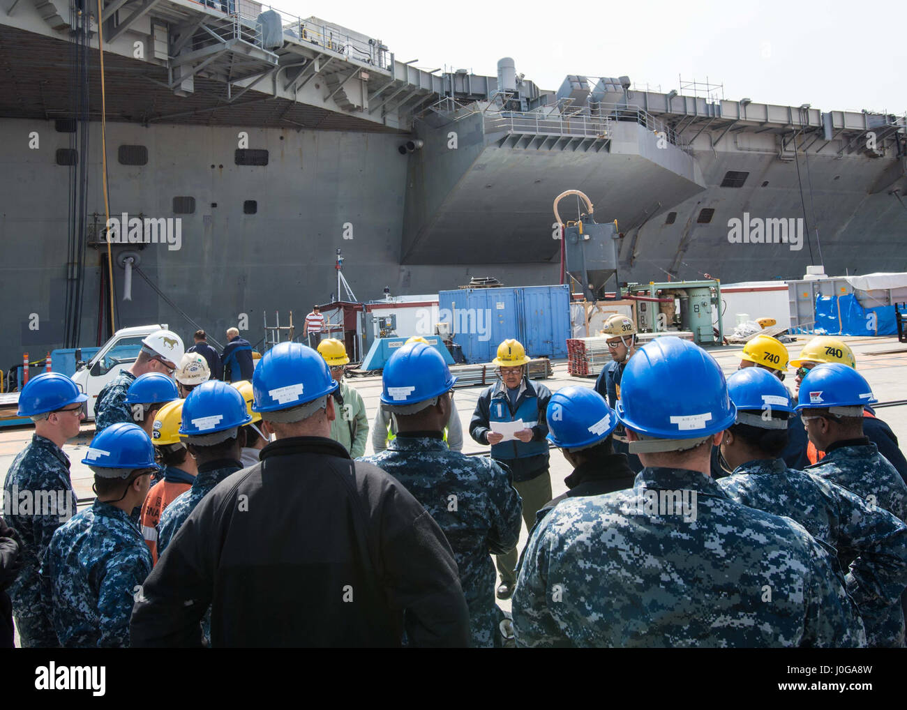 170405-N-WA993-058 YOKOSUKA, Japan (April 5, 2017) Tooru Oohashi, U.S ...