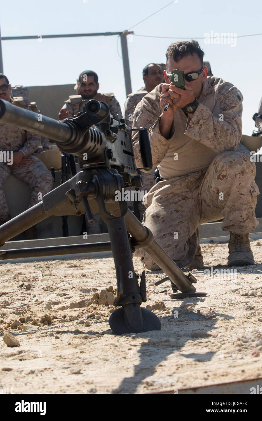 Azimuth saudi hi-res stock photography and images - Alamy