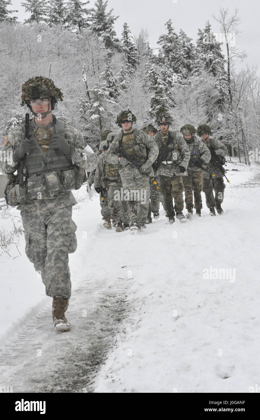U.S. Soldiers with Charlie Troop, 1st Squadron, 172nd Cavalry Regiment ...