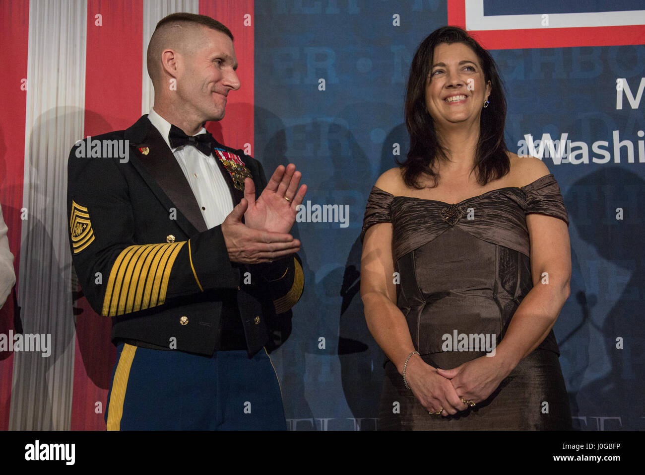 Sergeant Major of the Army Sgt. Maj. Daniel A. Dailey applauds Mrs ...