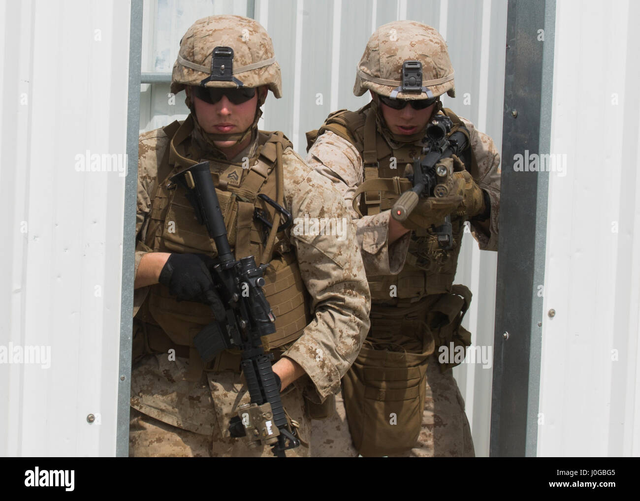 Marines from Marine Rotational Force Europe practice urban room ...