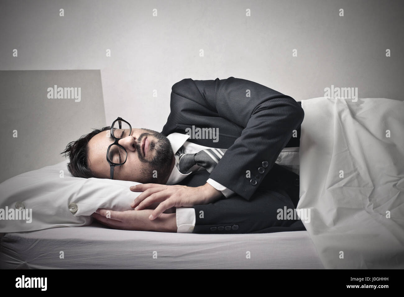 Sleeping at work funny hi-res stock photography and images - Alamy