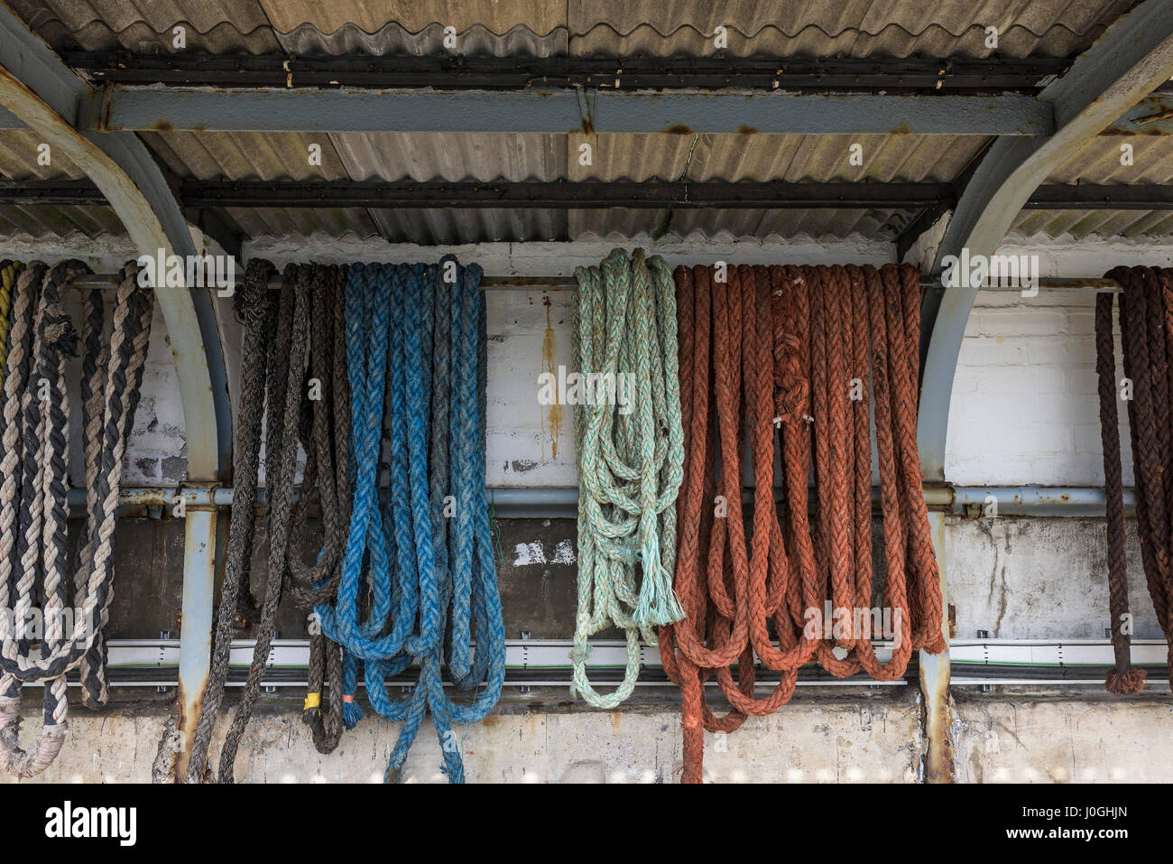 Rope Ropes Hawser Hawsers Cable Cables Stored Storage Stock Photo - Alamy