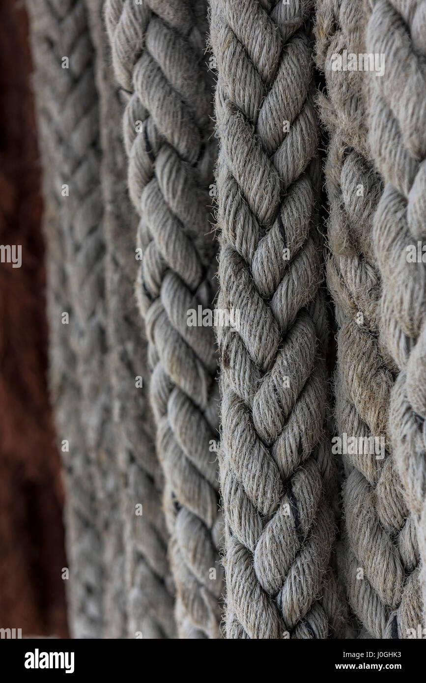Entwined rope hi-res stock photography and images - Alamy