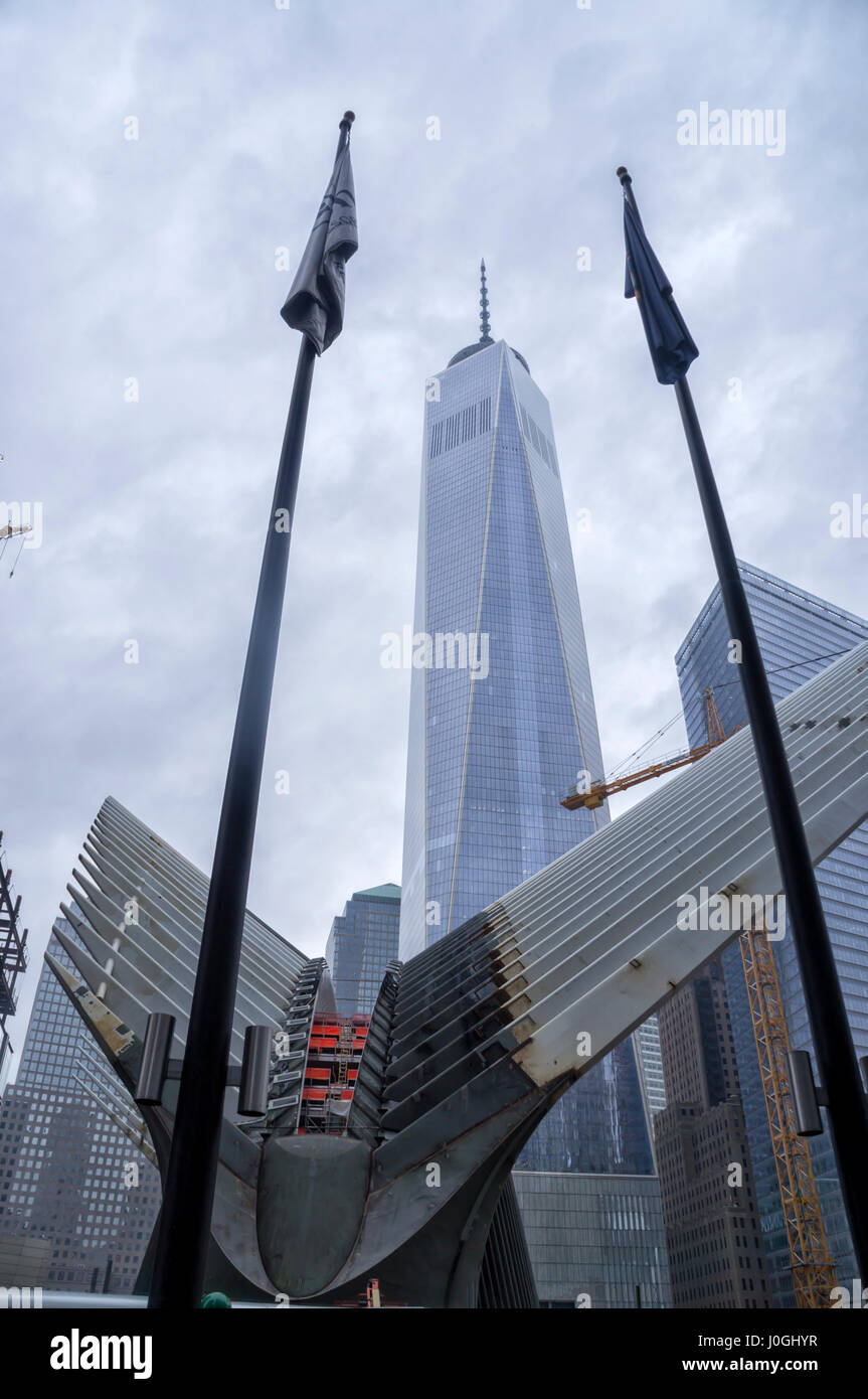 One World Trade Center, Transportation Hubin Construction & Flags New ...