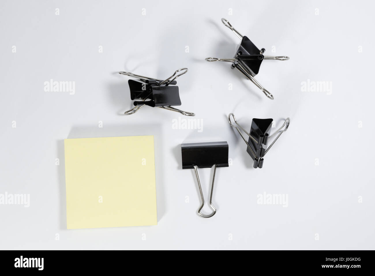 Binder clip, memory note isolated on white background Stock Photo - Alamy
