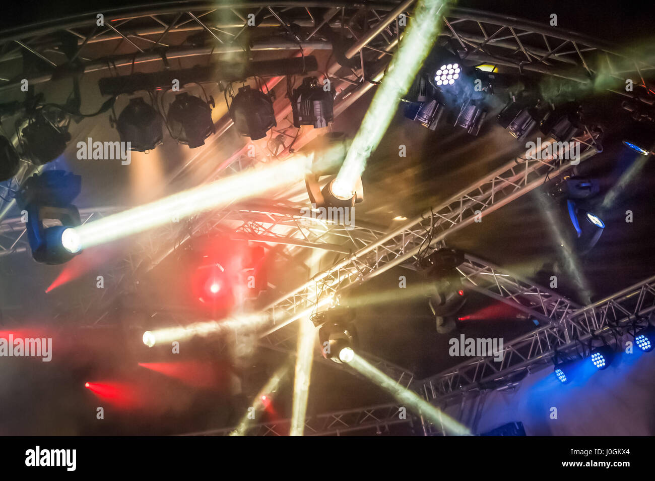 multiple spotlights on a theatre stage lighting rig Stock Photo - Alamy