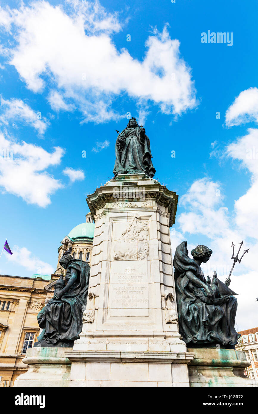 Victoria Hull's Instagram, Twitter & Facebook on IDCrawl