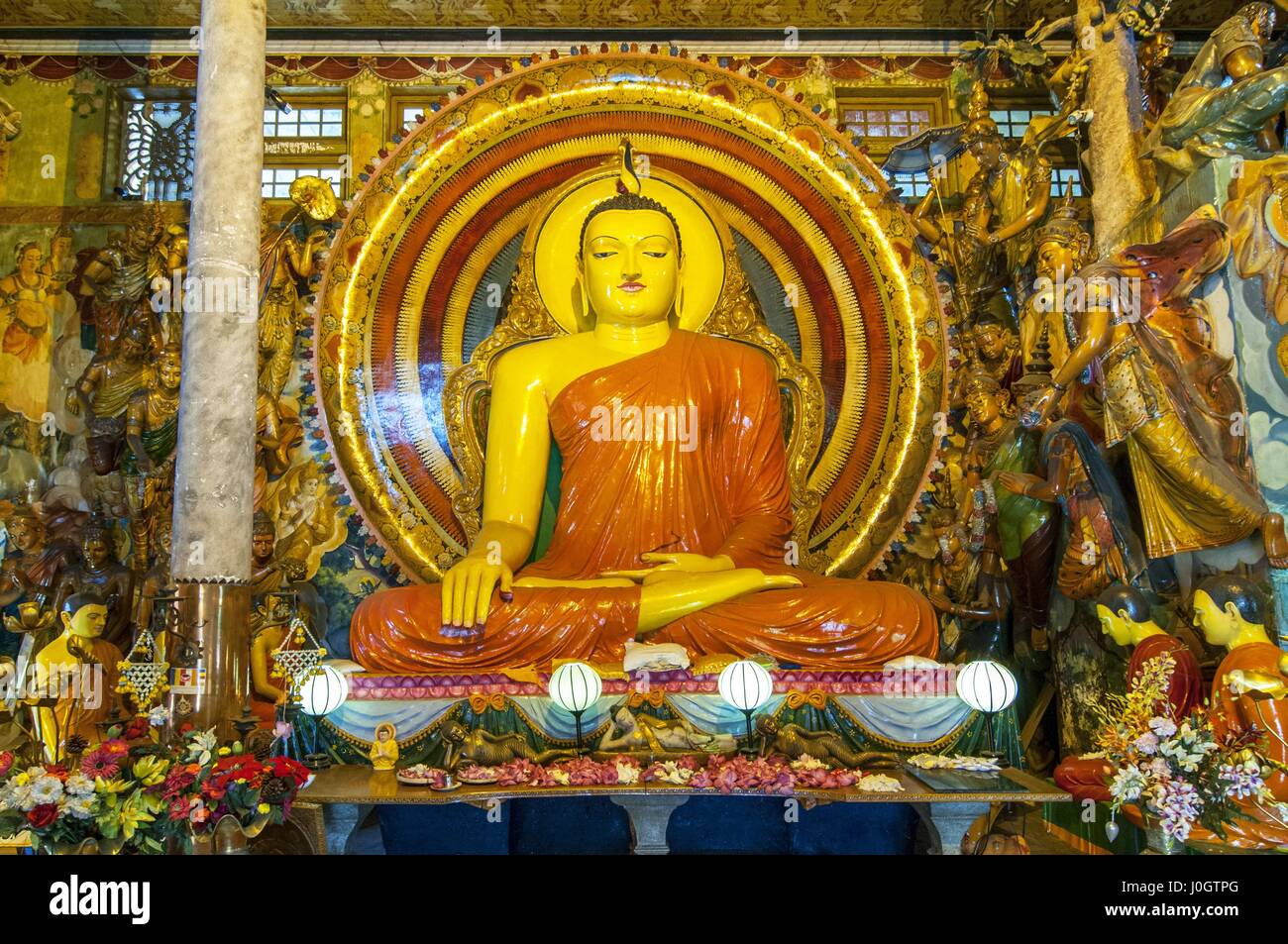 Large Buddhist statue at Gangaramaya Temple, Colombo, Sri Lanka, Asia ...