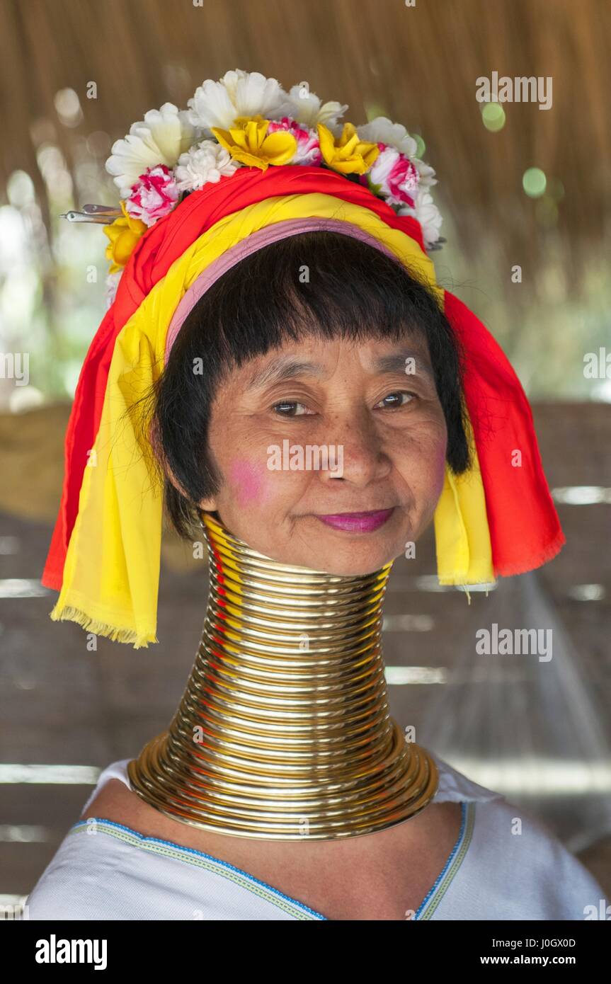 Woman from the Padaung long neck hill tribe, Tha Ton, Chiang Mai ...