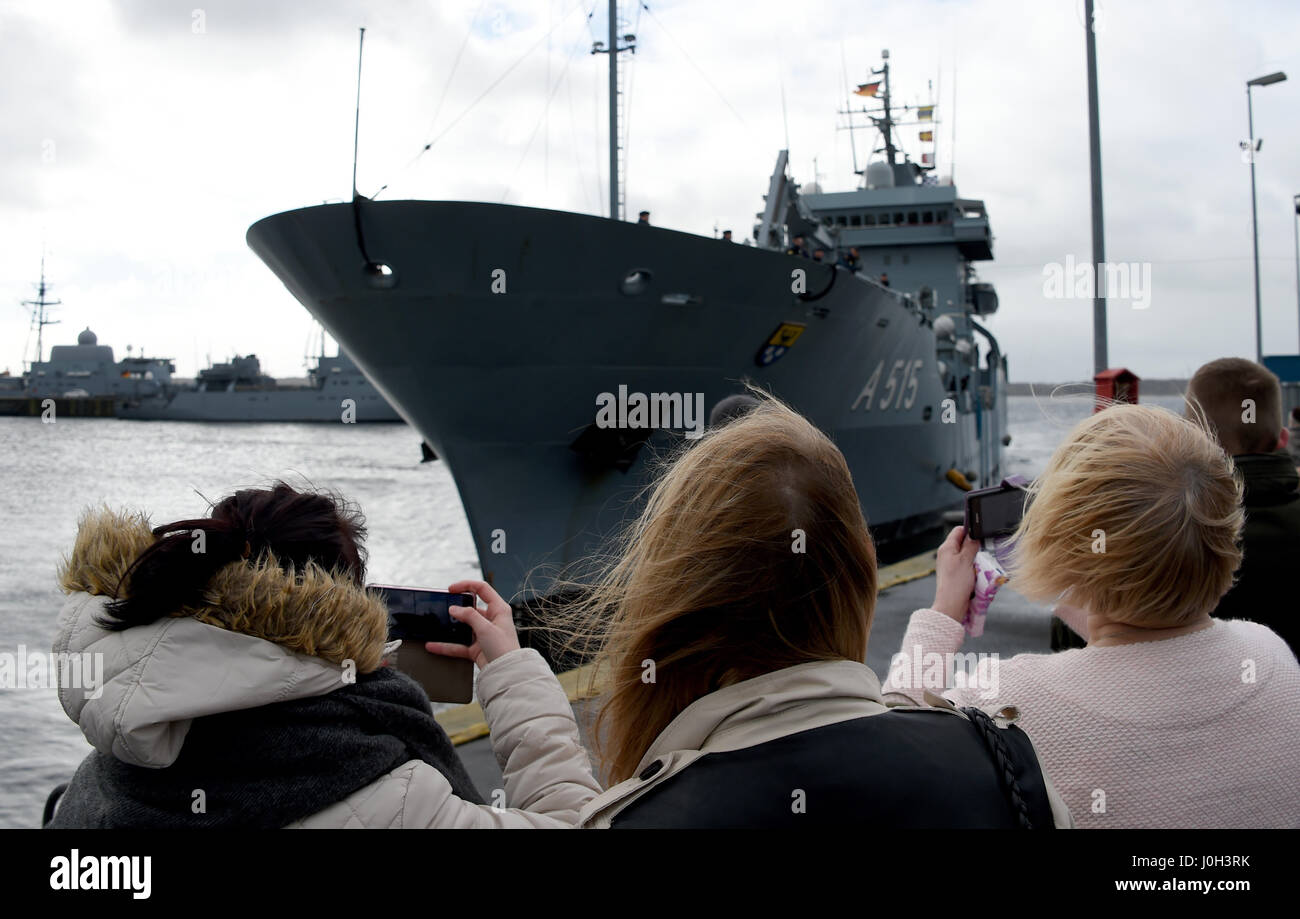 Elbe class replenishment ship hi-res stock photography and images - Alamy