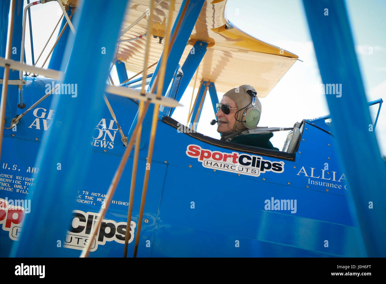 1930s boeing stearman biplane hi-res stock photography and images - Alamy