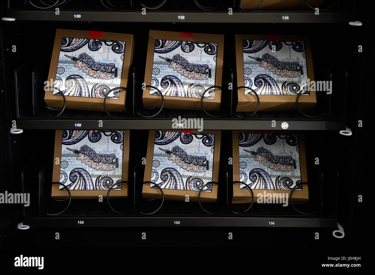 Needle replacement vending machine hi-res stock photography and images ...