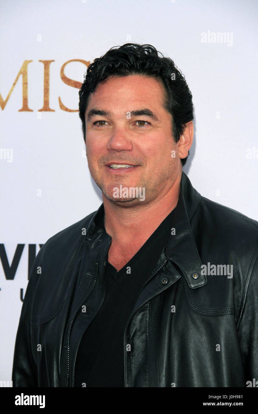 April 12, 2017 - Los Angeles, CA, USA - LOS ANGELES - APR 12: Dean Cain ...