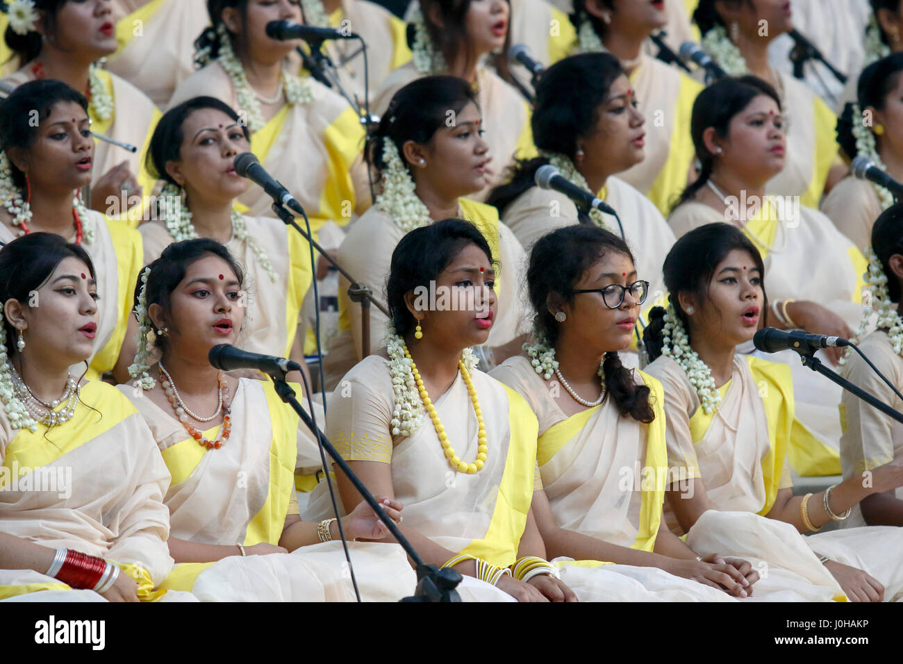 Dhaka, Bangladesh. 14th Apr, 2017. Singers of Chhayanat perform ...