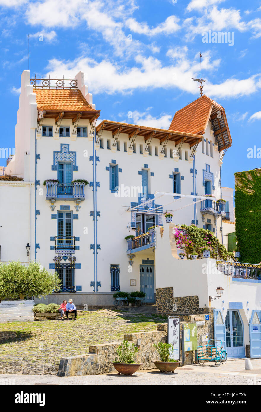 Cadaqués Blue House, the landmark Modernist style Casa Blaua, Cadaques ...