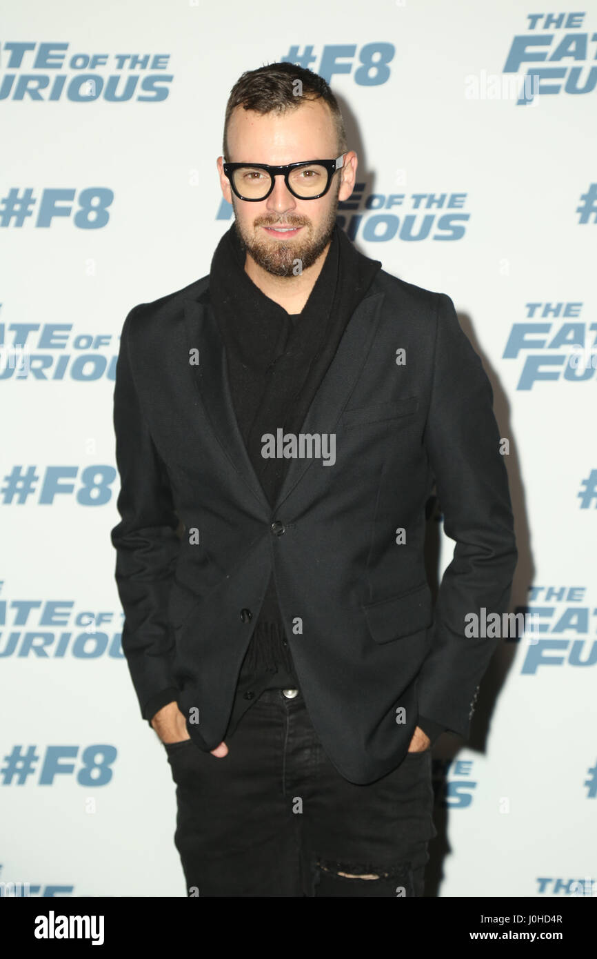 Christopher Haggarty arrives on the red carpet for the Sydney Premiere ...