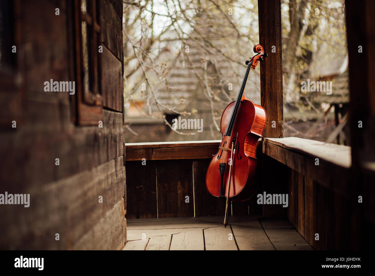 Porch concert hi-res stock photography and images - Alamy