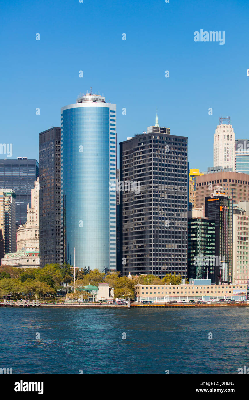 Tall buldings hi-res stock photography and images - Alamy