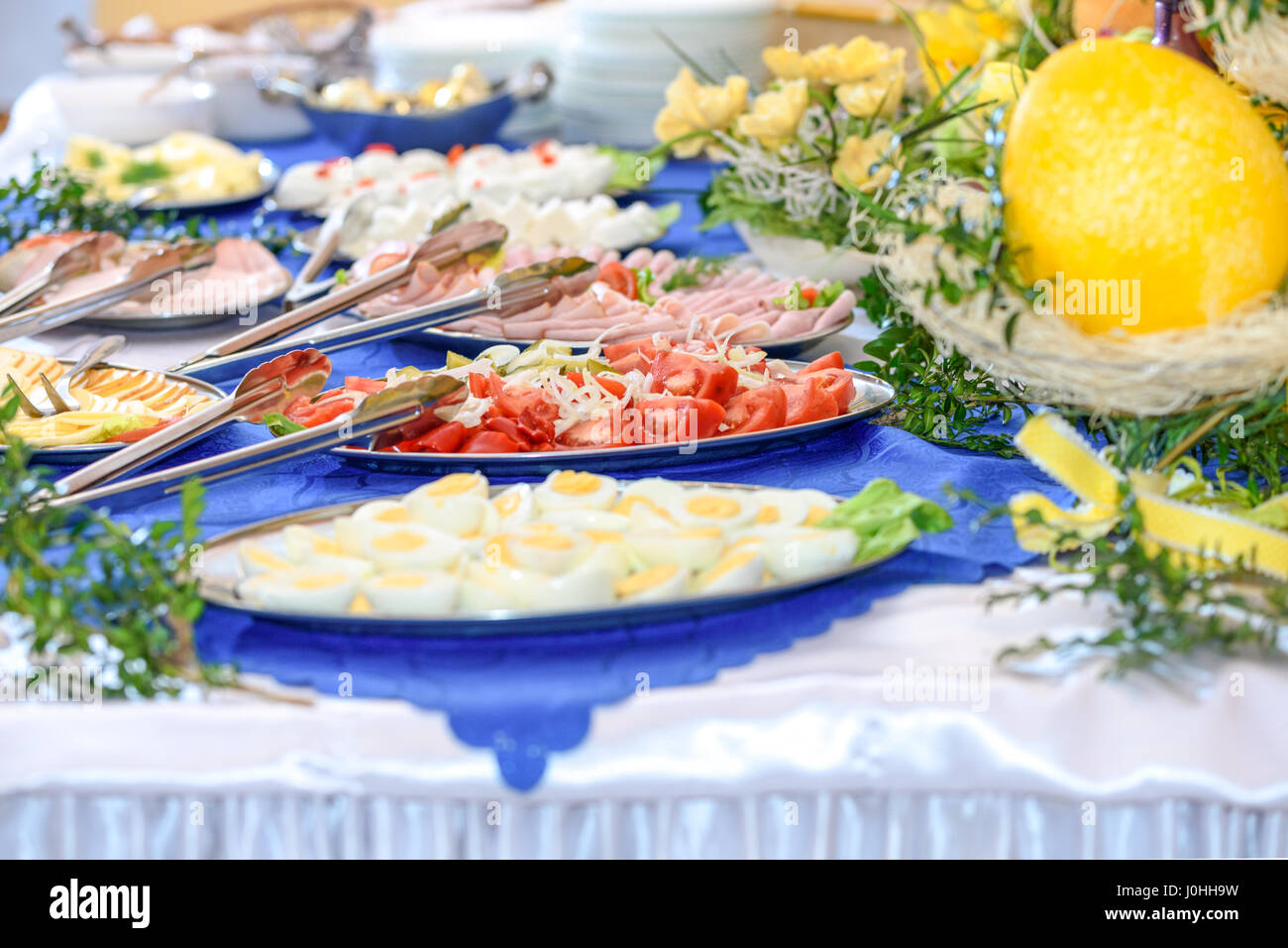Family hotel buffet hi-res stock photography and images - Alamy