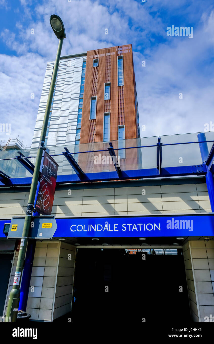 Colindale tube station hi-res stock photography and images - Alamy