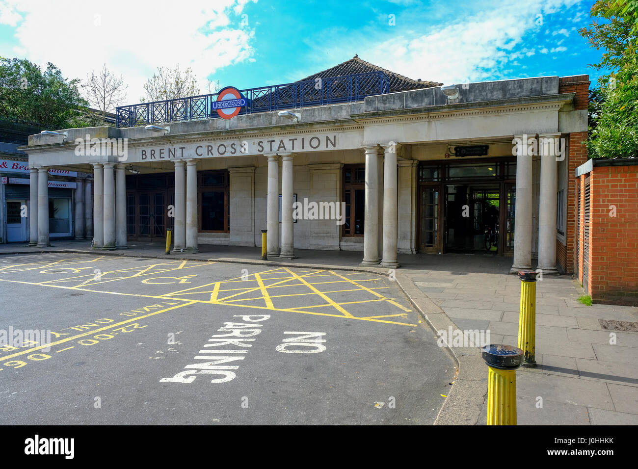 London brent cross hi-res stock photography and images - Alamy